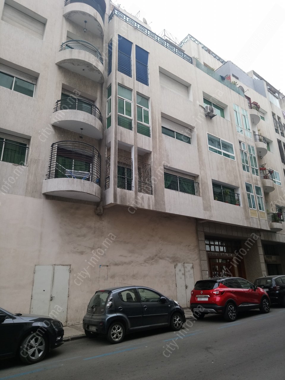 Résidence Al Hayat B3,B4 - le bâtiment à Casablanca, Maroc - CityInfo