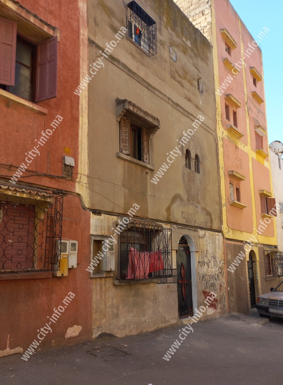 Rue 20 - le bâtiment à Casablanca, Maroc - CityInfo