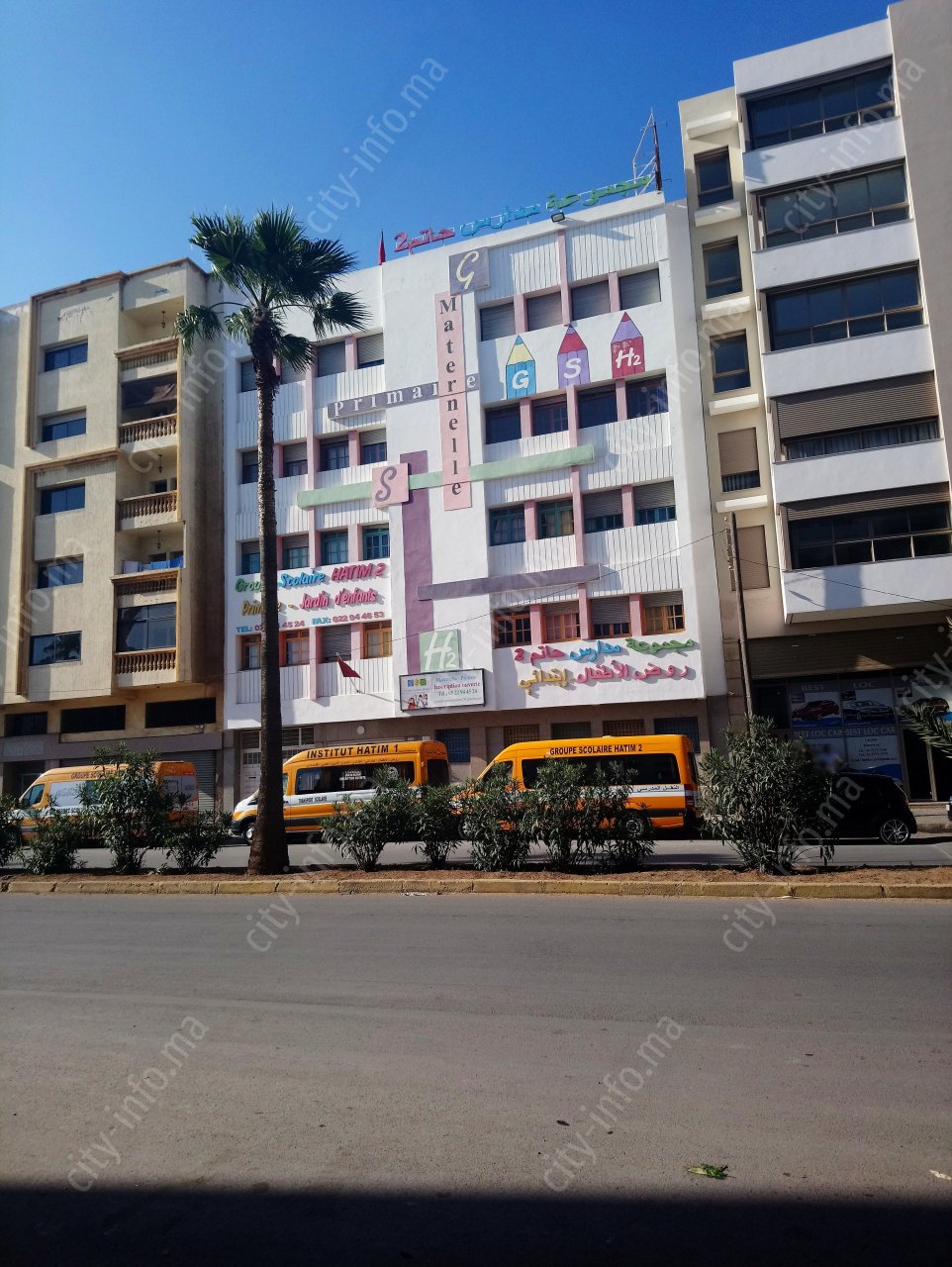 Groupe Scolaire Hatim II - le bâtiment à Casablanca, Maroc - CityInfo