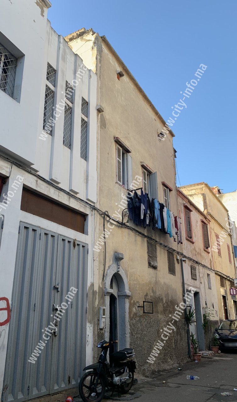 Rue Al Maafiri - le bâtiment à Casablanca, Maroc - CityInfo