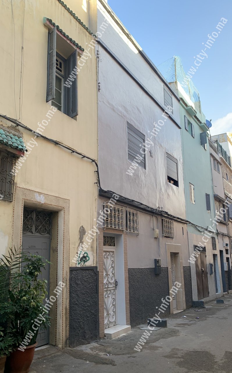 Rue Al Maafiri - le bâtiment à Casablanca, Maroc - CityInfo