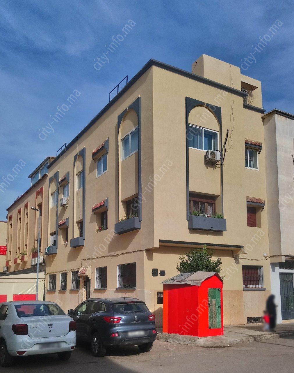 Rue 24 - le bâtiment à Casablanca, Maroc - CityInfo