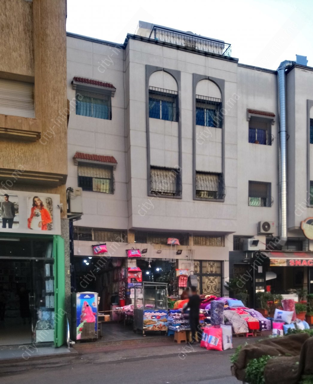 Rue 22 - le bâtiment à Casablanca, Maroc - CityInfo