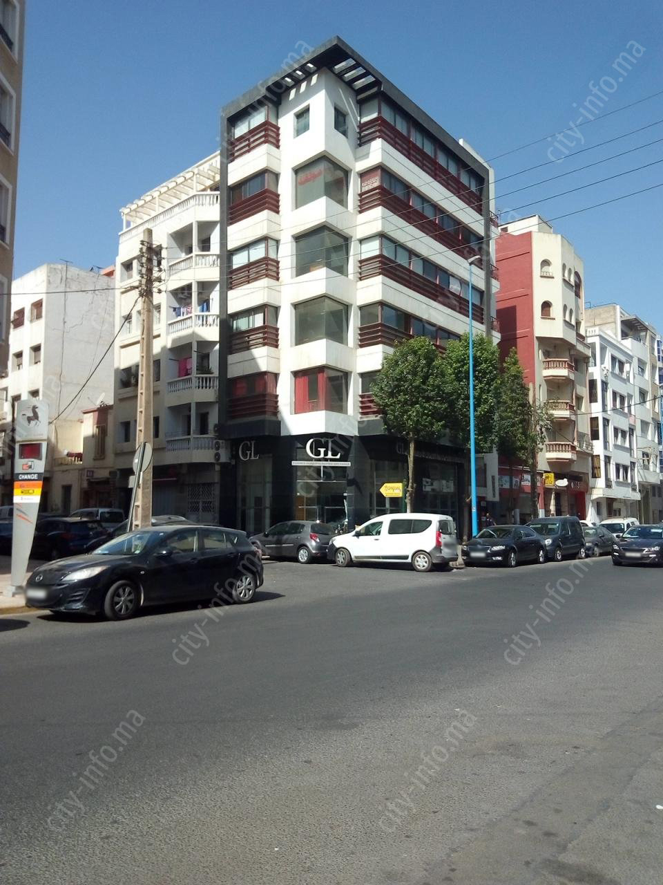 Rue Al Fourat (ex Roncevaux) - le bâtiment à Casablanca, Maroc - CityInfo